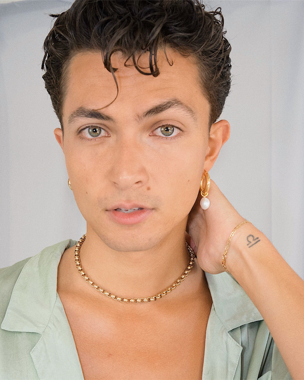 VENUS SHERWOOD – WOLF CIRCUS JEWELRY